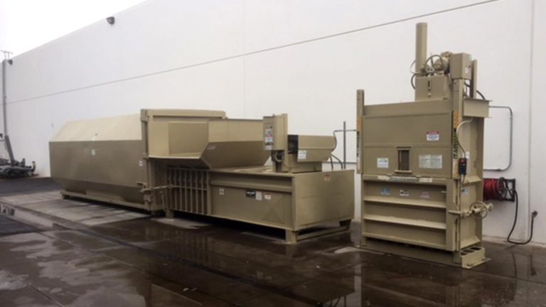 Horizontal vs. Vertical Balers: What’s the Difference? - Compactor ...